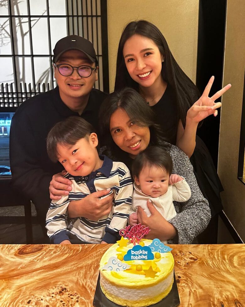 大马网红一粒车全家飞印尼拜访Kakak家人！网赞：好雇主可遇不可求！