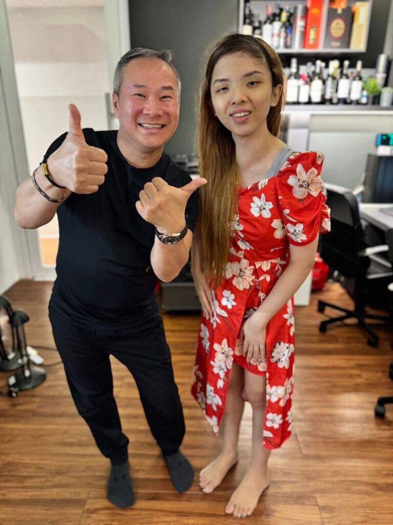 大马「网红」Adeline称自己是专业直播！商家压价让她无法接受...