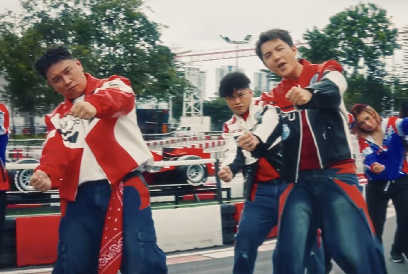 今年的新年歌都好有水准！大马网红组合Steady Gang贺年歌唱出了自己的味道！