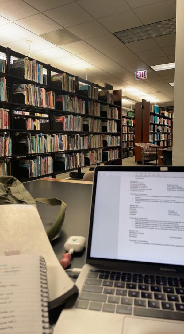 SPM考7A却退学收场！大马青年背着4万助学贷款在7-Eleven打工！